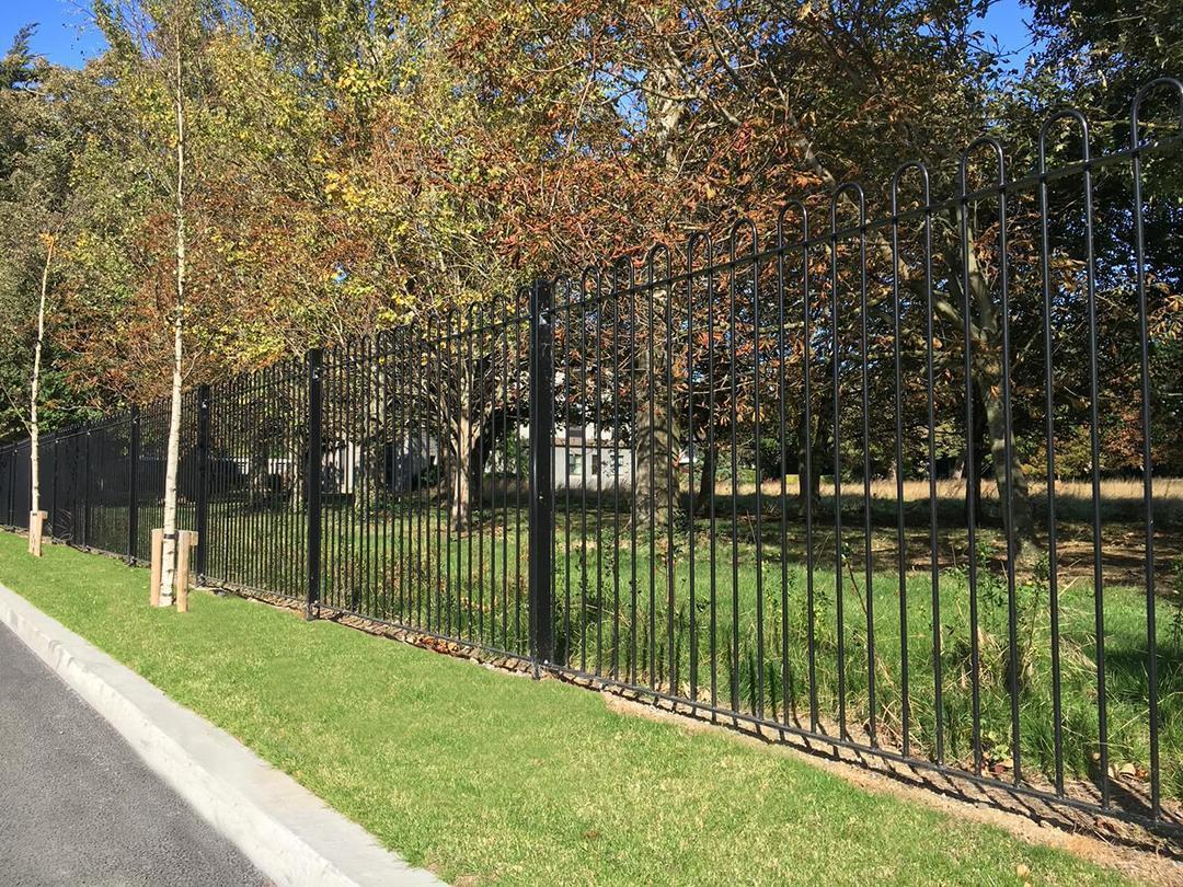 Bow Top Railings